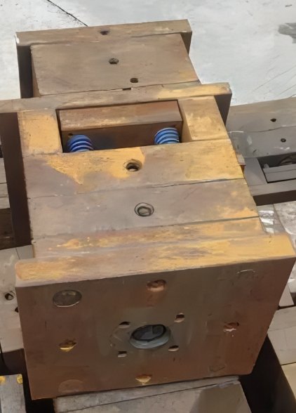 How to Protect Injection Molds from Rust: A Guide for Mold Makers