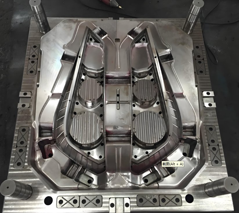 The Role of a Mold Maker in Automotive Manufacturing ...